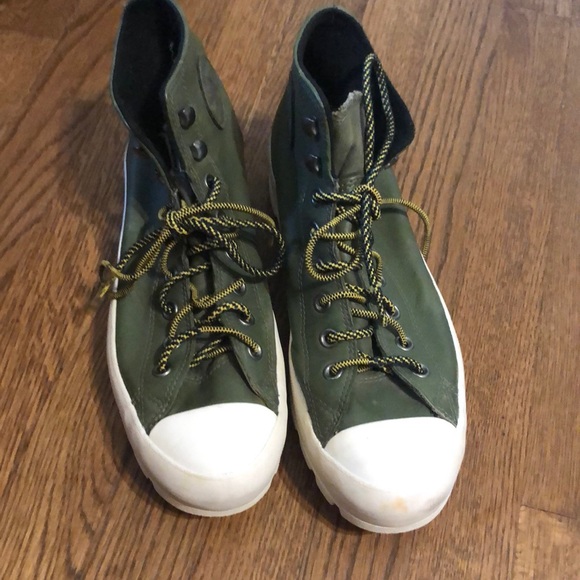 Converse | Shoes | Converse Green Winter Goretex Lugged Chuck Taylor ...